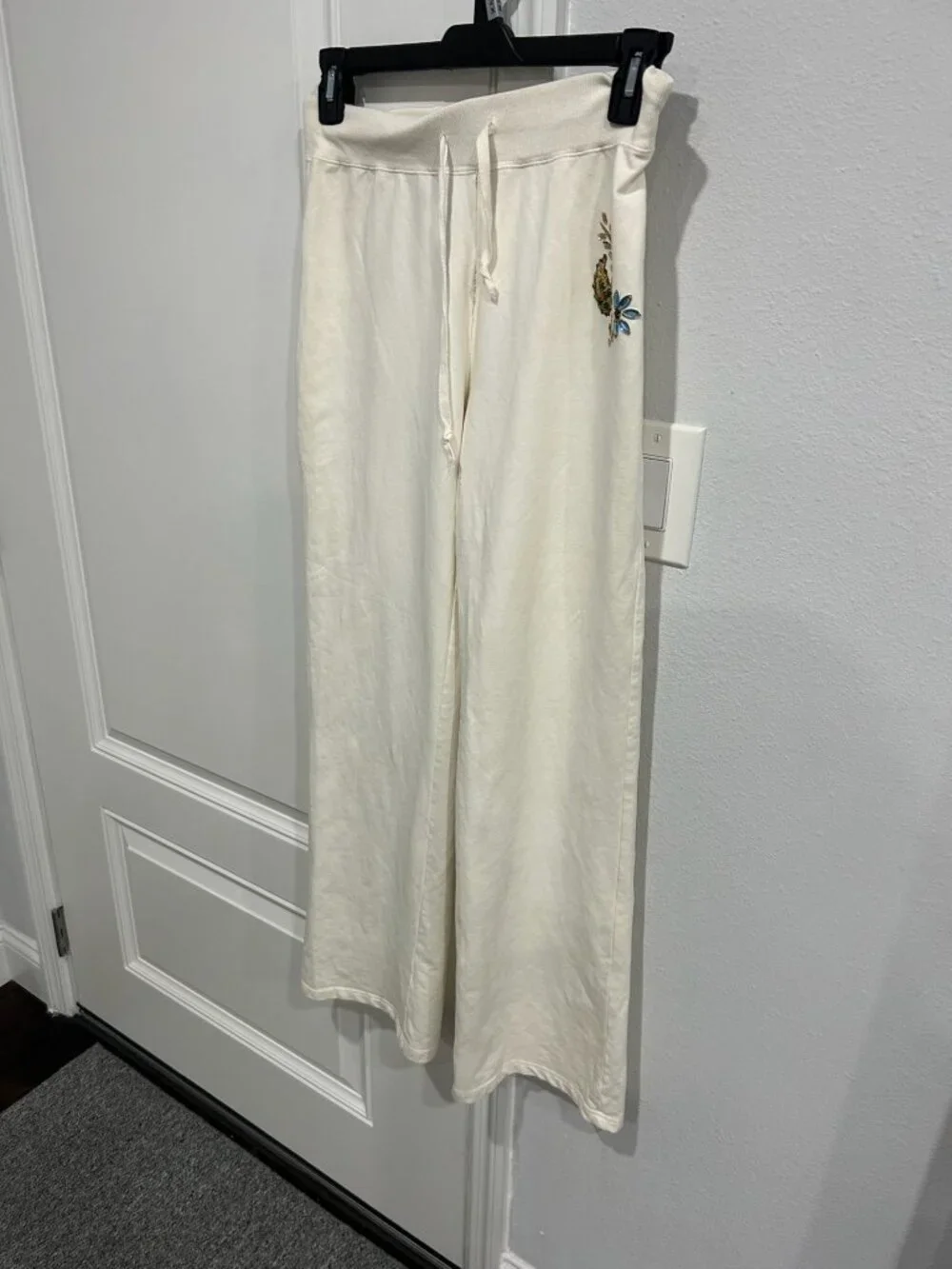 BCBG | Pants & Jumpsuits | Bcbg White Embellished Jeweled Drawstring ...